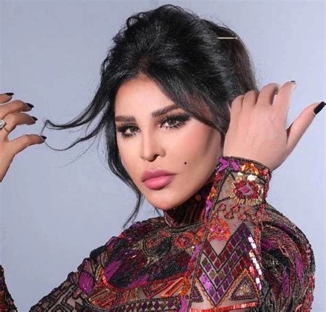 آهنگ دیگه دنیا واسه من تاریکه بانو هایده و احلام هوش مصنوعی طرفداری