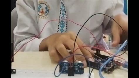 Membuat Rangkaian Sensor Ultrasonik Youtube