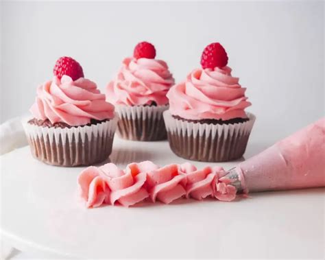 Raspberry Frosting Raspberry Buttercream Frosting