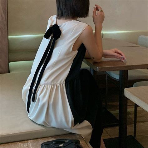 모던시크 수입 레이스업 백 리본 끈 배색 민소매 나시 롱원피스 에이블리