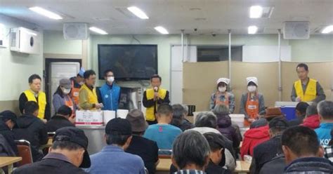 가난한 자 위한 공동체 서울역 중심으로 노숙인에게 온정 베풀어