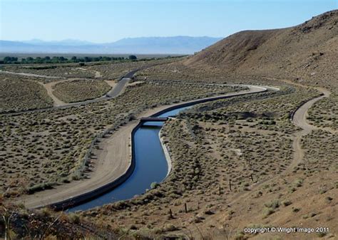 Lone Pine Owens Valley Aqueduct Kimberley Renee Flickr