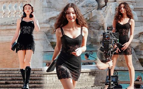 Deva Cassel Per Dolceandgabbana A Roma Gira Un Video Amica