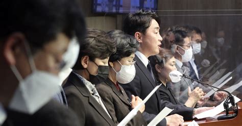 민주당 이태원 참사 관련 대통령 사과 관련자 파면 경질 및 국정조사 협조 요구