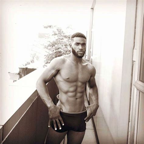 Eye Candy Dallas Model Marshall Price Popglitz