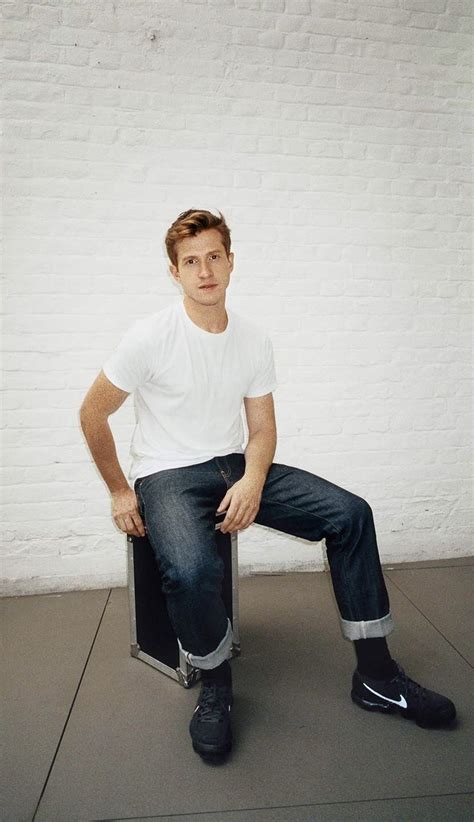 Pin De Caleb Ng En Calac Style