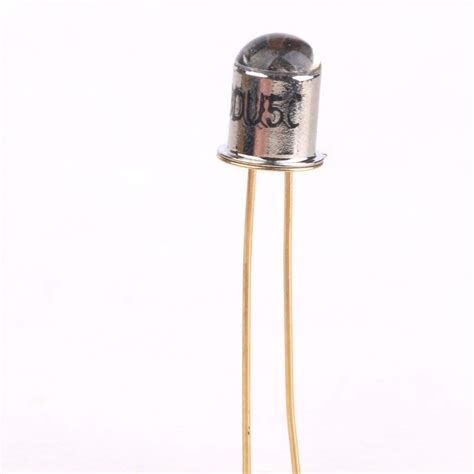 Rees52 Imported 3du5c Metal Silicon Phototransistor Transistor 1 Pieces