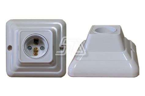 10 Rekomendasi Fitting Lampu Terbaik 2023 Ada Yang Klasik Dan Estetik