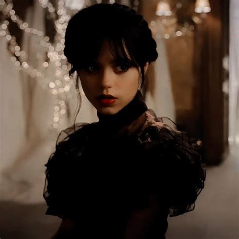 W E D N E S D A Y Portr Ts S Chtige