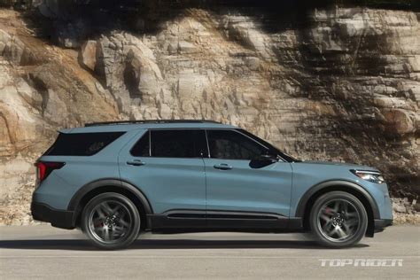 포드 신형 익스플로러 국내 출시 예고 현행 모델 1300만원 할인 탑라이더