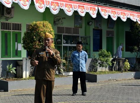 Ypit Insan Kamil Sidoarjo Menggelar Upacara Hut Ri Ke 78 Hadirkan Veteran Radar Jatim