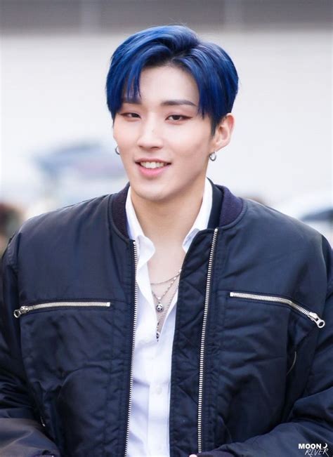 Pin De Paola S Nchez En K Pop