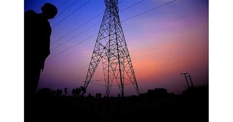 Енергийна борса ще свали цената на тока