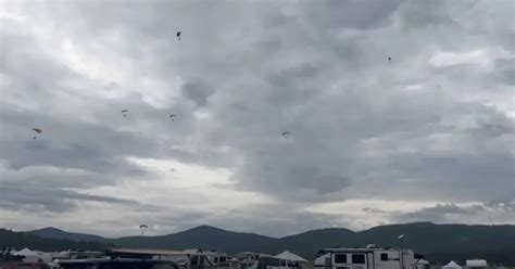 Skydiver Dies After Midair Crash With Other Jumper In Front Of
