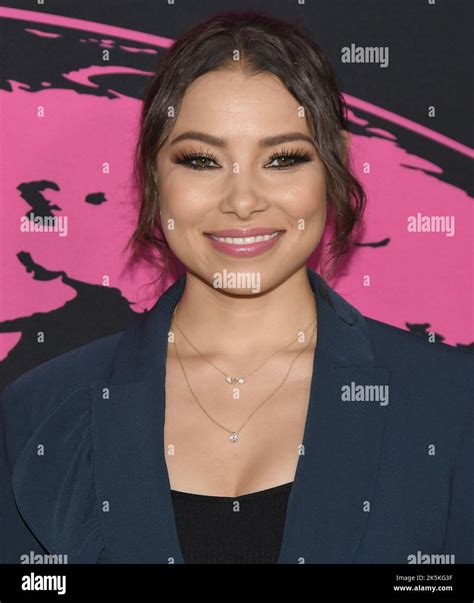 Jessica Parker Kennedy Arrives At The 2022 Environmental Media