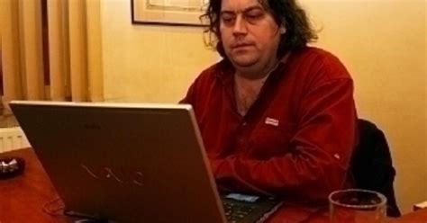 Cunoscutul Jurnalist Bogdan Comaroni A Suferit Un Groaznic Accident El Fiind Internat în Stare