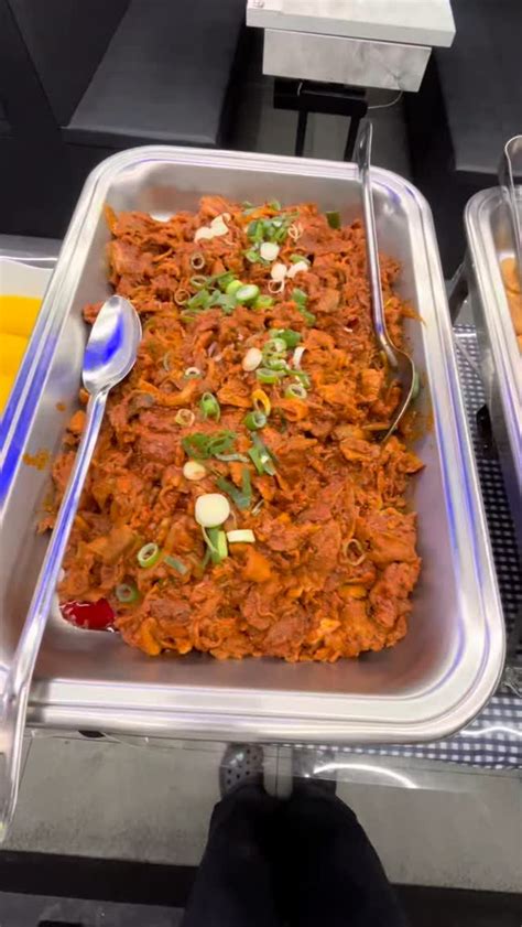 강남밥상 Kangnambabsang 오늘의 메뉴 제육볶음😀🤩😍 국물떡볶이🤩🤩 고구마 튀김🤩 볶음우동🤩 햄야채 볶음밥