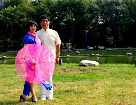 安陽易園旗袍總會舉辦慶祝國慶，喜迎十九大，大型旗袍走秀活動 每日頭條