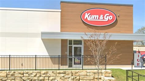 Inside One Of Murphy Usas Newly Designed C Stores C Store Dive