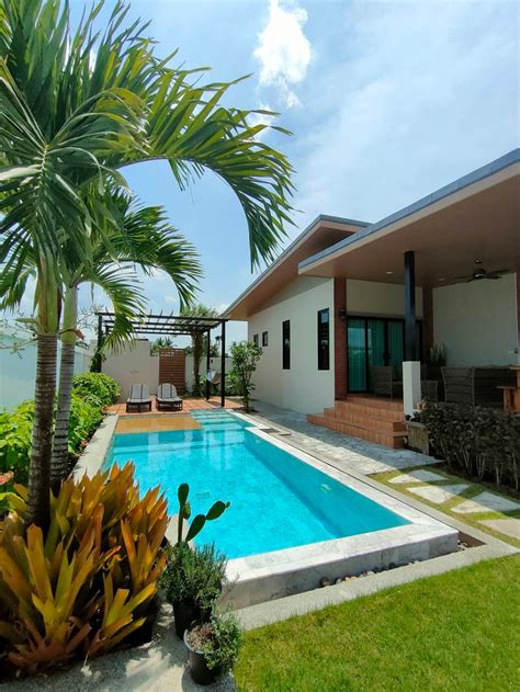 รับงานเซอร์วิสรายเดือนเพิ่มอีก 1 หลัง รับงานตลอด ติดต่อได้ทุกเวลาครับ ดูแลทำความสะอาดสระว่าย