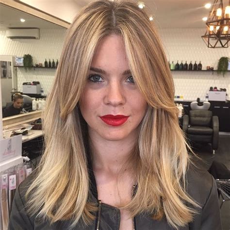 How To Cut Your Own Curtain Bangs Curly Hair Etpdisk