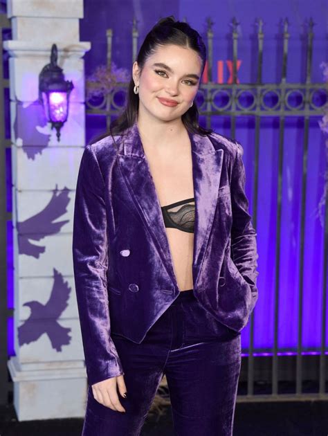 Landry Bender At Wednesday Premiere In Hollywood 11 16 2022 Hawtcelebs