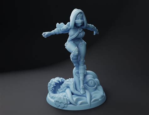 Female Mimic Rogue Miniature Twin Goddess Miniatures Tabletop Rpg