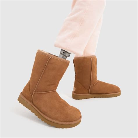 Womens Chestnut Ugg Classic Short Ii Boots Schuh