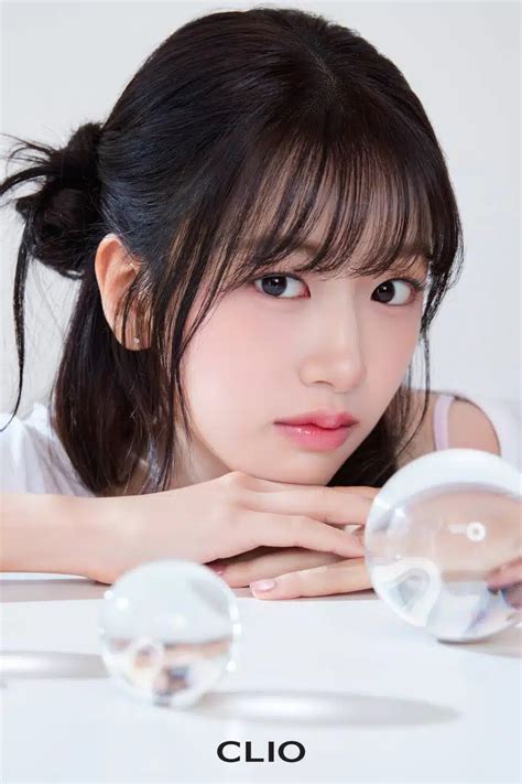청순하고 귀여운 느낌의 안유진 클리오 화보 팬플러스 커뮤니티