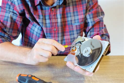 Data Hard Drive Backup Disc Hdd Disk Restoration Restore Recovery Engineer Work Tool Engineering