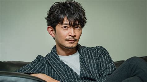 津田健次郎「攻めの姿勢で表現していく」第一線を走り続ける極意【声優file 】 めざましmedia