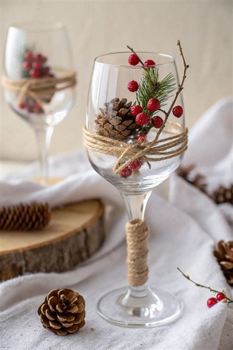 19 Creative Wine Glass Christmas Craft Ideas
