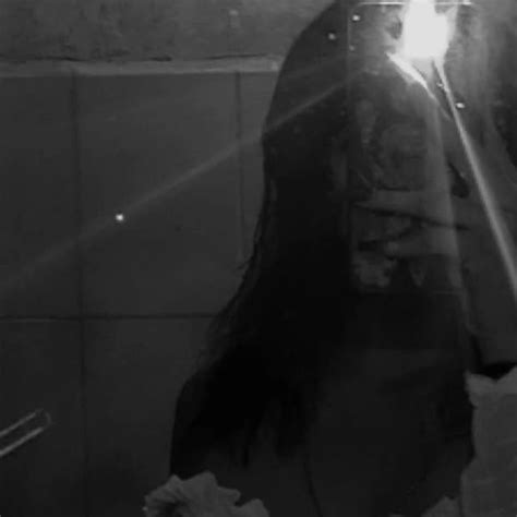 C🦋🤍 Cris Srr • Threads Say More