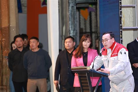 Х Нямбаатар БОАЖЯ аас олгосон бүх газрыг нийслэлийн мэдэлд шилжүүлэх хуулийн төсөл боловсруулж