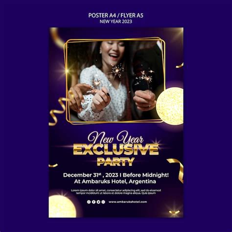 현실적인 새해 축하 포스터 템플릿 무료 Psd 파일