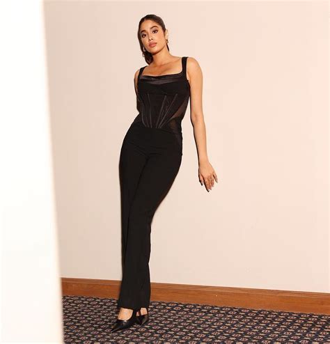 Janhvi Kapoor Is All About Curvy Kim Kardashian Vibes In All Black