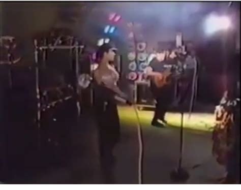 Pin By Heartz Crafts On Selena Selena Concert Angel