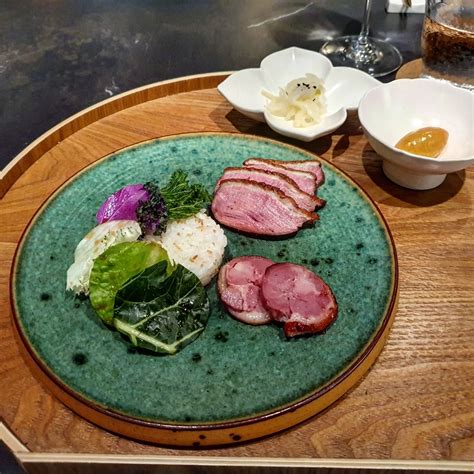 한 해를 더욱 빛내 줄 한식 파인 다이닝 5곳 식신