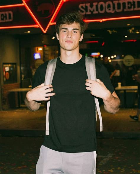 Pin Oleh Xxx Di I Like Him ︎