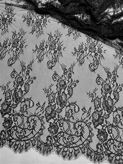 ကန်တော့မယ် ထက္လူ ပိုးထည္ ႏွင့္ ရိုးရာခ်ည္ထည္ အမ်ိဳးမ်ိဳး