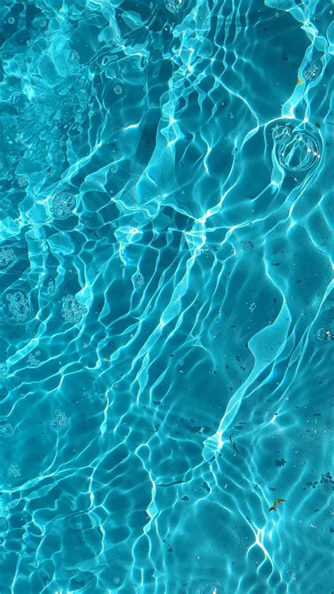 تصویر زمینه آب زلال🌊💙 In 2024 Dark Blue Wallpaper Summer Wallpaper Wallpaper Iphone Summer