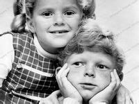 Discover 8 50 S And 70s Tv Shows And Old Tv Shows Ideas Classic