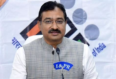 AP Polls 374 MLA Candidates 64 MP Nominees Get Security Over Threat Perception