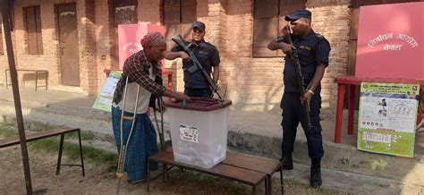 बारा २ उपनिर्वाचन मध्यान्ह १ बजेसम्म २५ प्रतिशत मत खस्यो Yatra Daily