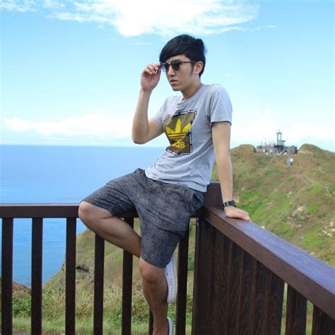 Yu Wei Chiang Tunaachiang • Threads Say More