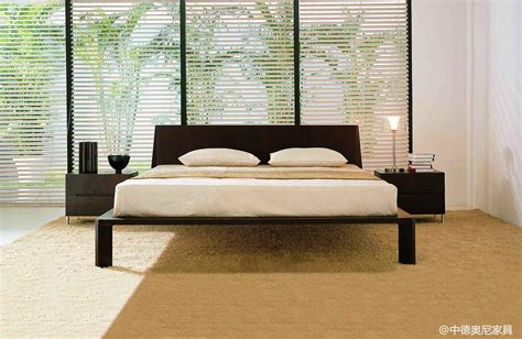 板式床，现代感强，流行时尚，是多数家庭的首选 搜狐大视野 搜狐新闻