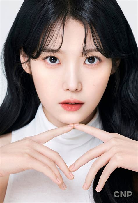 골지크롭티 빨간초미니 아이유 Cnp 화보