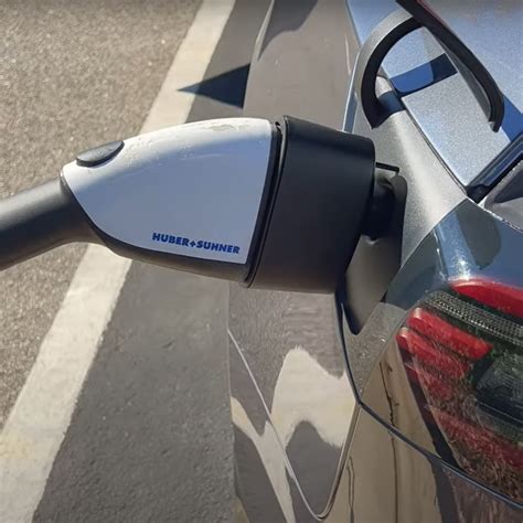 Tesla Ccs1 Adapter 250kw Ccs To Tesla Charger Adapter For Model 3 Y X Evbase Premium Evandtesla