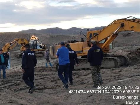 Хууль бусаар ашигт малтмал олборлож байсан иргэдийн үйл ажиллагааг зогсоожээ Isee Mn