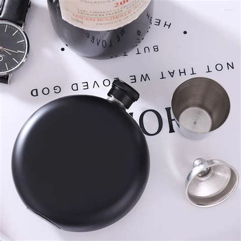 Colorful Stainless Steel Lightweight Hip Flask 5 Oz Mini Water Bottle